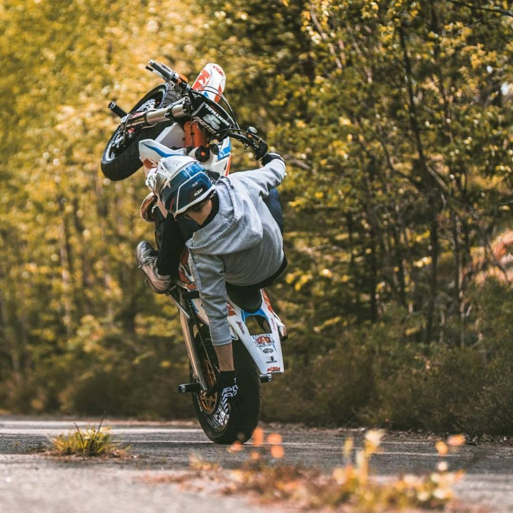 2wheels motorbike life - 2WHEELS